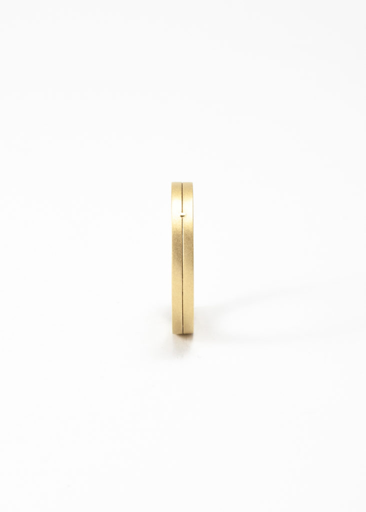 Quad ring gold plated – estherheite jewellery and objects